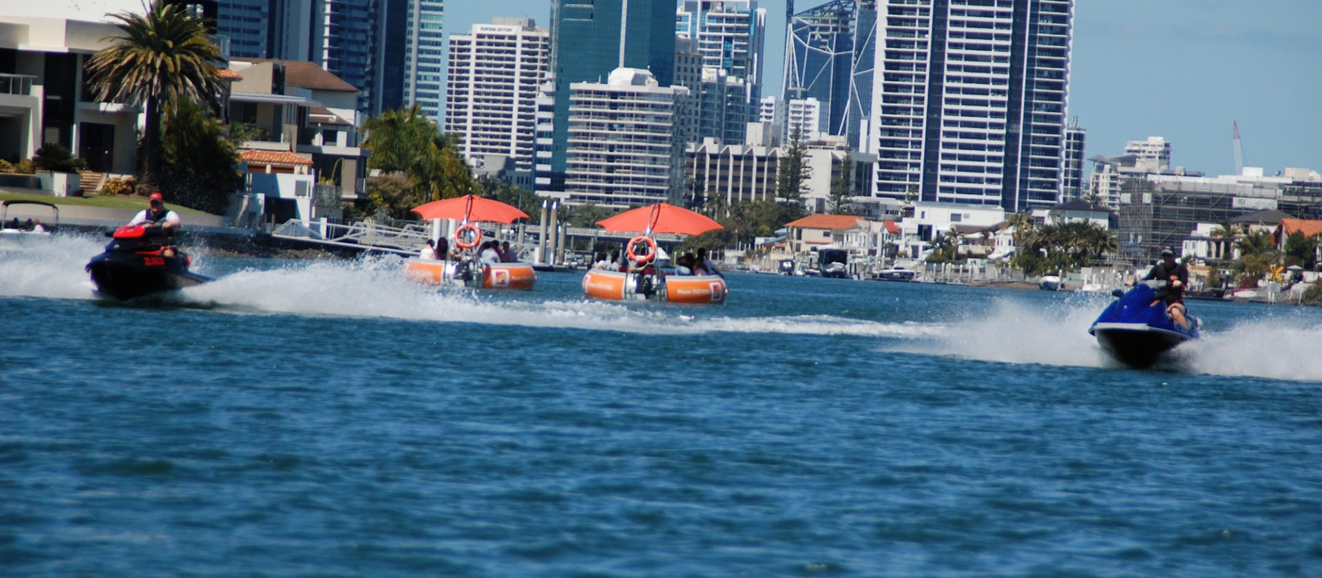 Private BBQ Boat Hire & Tours on the Gold Coast | Coasting Around