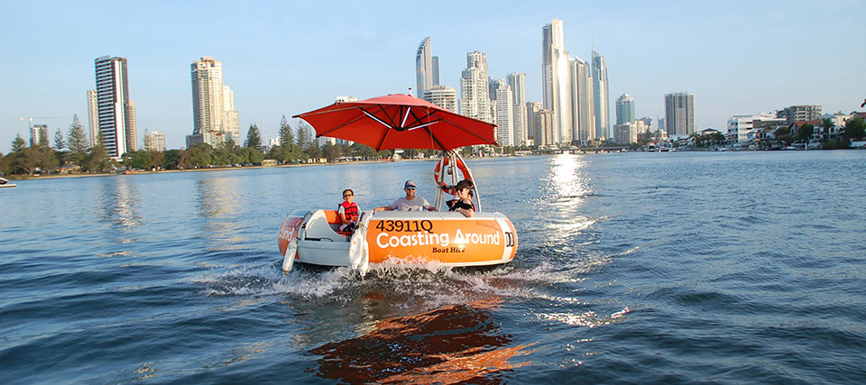 BBQ Boat Hire & Private Tours on the Gold Coast | Coasting Around